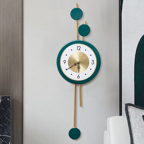 Moderne, geometrische Metall-Pendel-Wanduhr im nordischen Stil | Homary DE