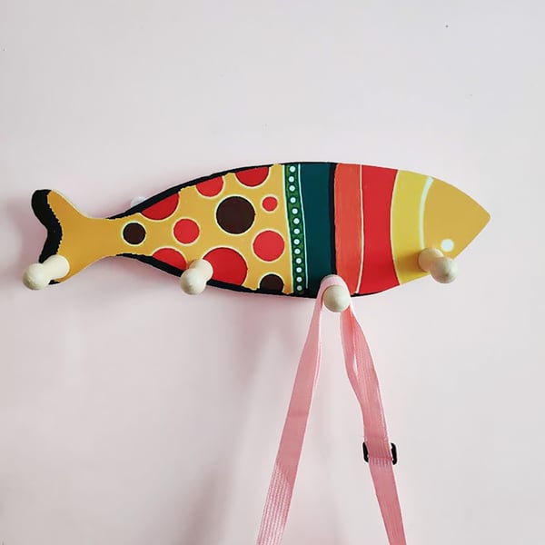 Ocean Style Fish-Shaped Wall Mounted Coat Rack in Wood for Kidroom Set ...