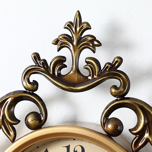 Large Mid-Century Retro 3D Wall Clock with Damask-Shape Metal Frame | Homary UK