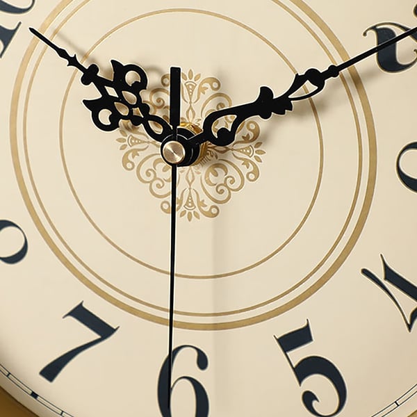 Large Mid-Century Retro 3D Wall Clock with Damask-Shape Metal Frame | Homary UK