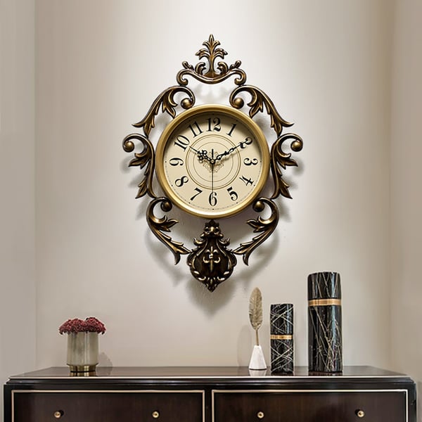 Large Mid-Century Retro 3D Wall Clock with Damask-Shape Metal Frame | Homary UK
