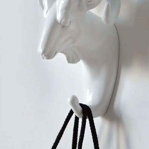 Animal Mounted Hook in White Set of 6 | Homary UK