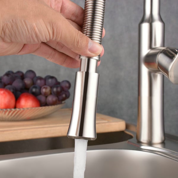 High-Arc Single Handle 1-Hole Solid Brass Pull-out Spray Kitchen Faucet ...