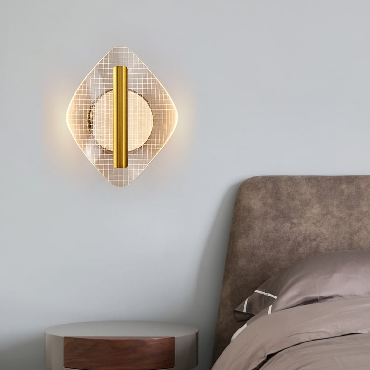 Gold LED Acrylic Wall Sconce 2 Light Diamond Shape Indoor Wall Lamp ...