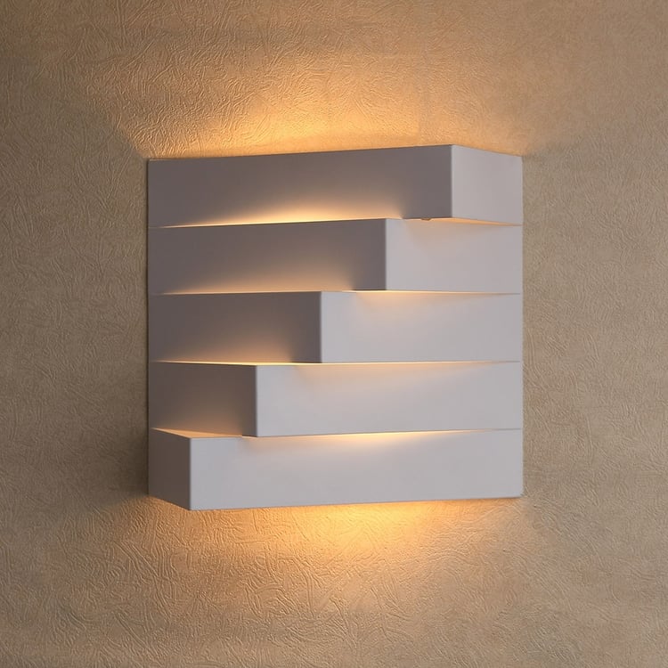Contemporary 2-Light White Metal Geometric Indoor Lighting Wall Light ...