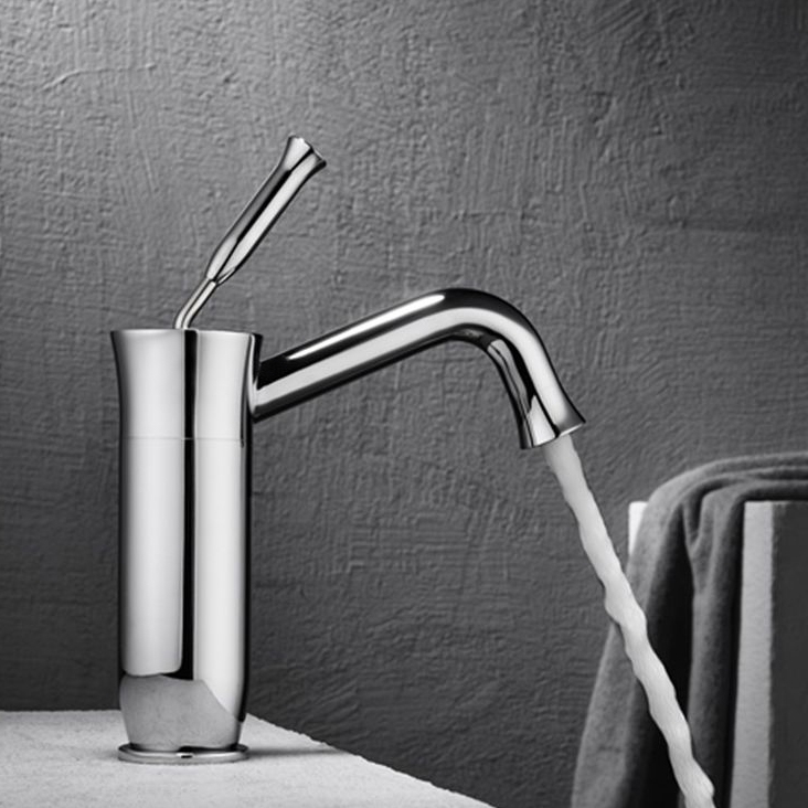 Contemporary Aerated Spout One handle Single Hole Bathroom Faucet Solid ...