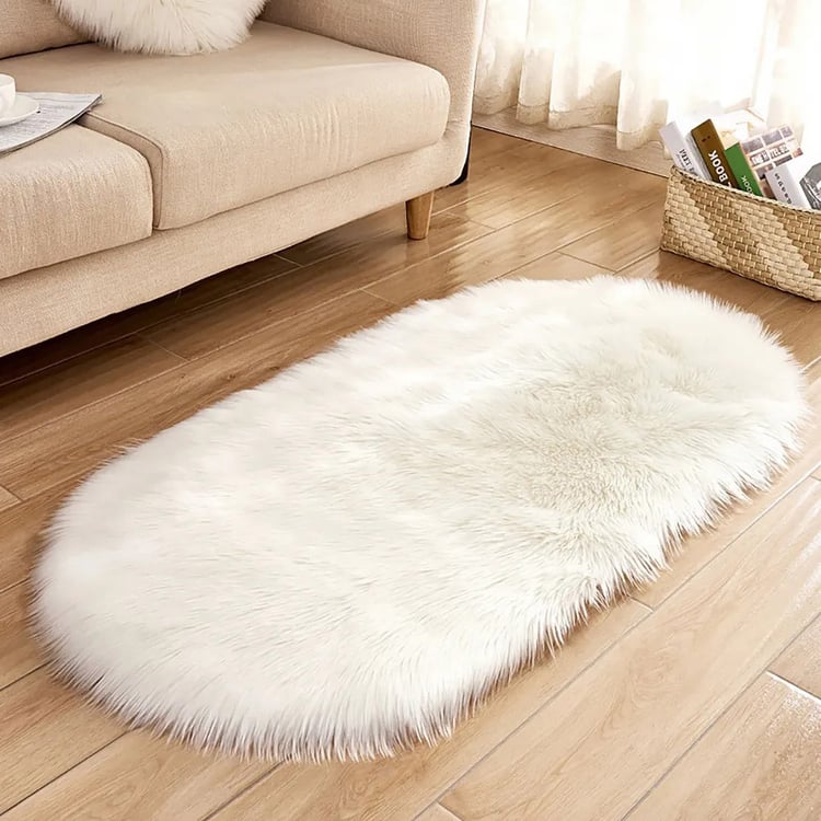 Modern White Faux Fur Sheepskin Living Room Area Rug 3' x 6' | Homary