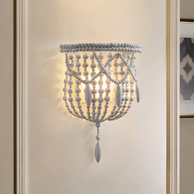 Boho Distressed White 1-Light Classic Style Decorative Indoor Wall ...