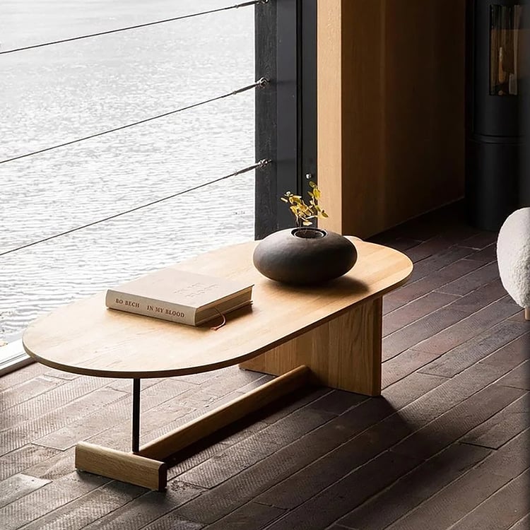 Natural Framhouse Oval Coffee Table in Solid Wood & Pine Wood｜Homary